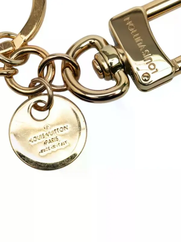 LOUIS VUITTON 2024 Plated Circle Holder And Bag Charm Key Chain