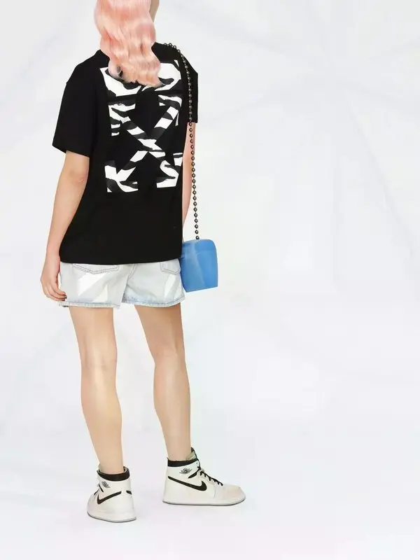 Off-White Arrow Zebra-print T-shirt - Black