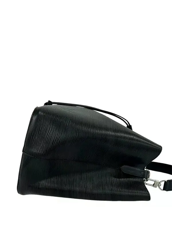 LOUIS VUITTON Epi Neonoe Mm Bucket Bag - Black
