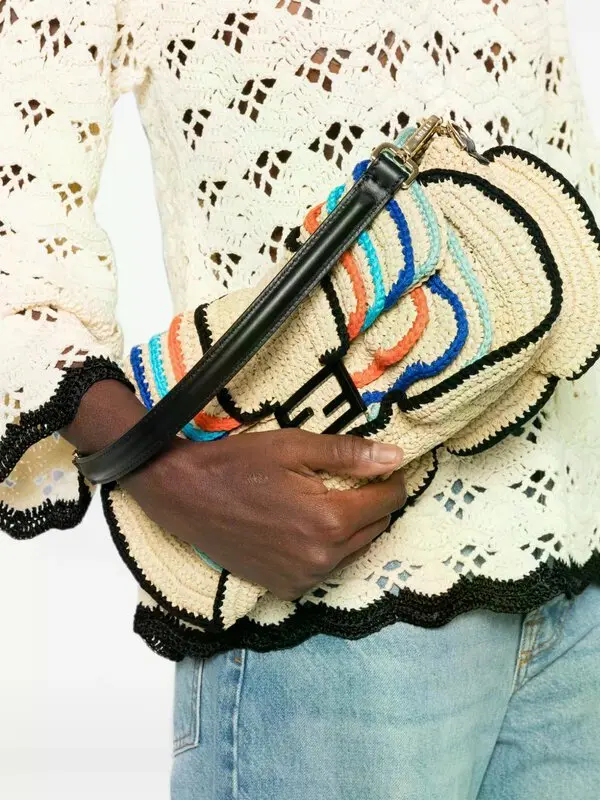 Fendi Baguette Logo-detail Shoulder Bag