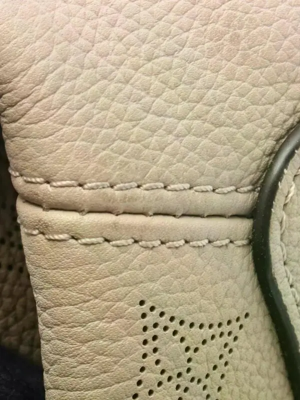 LOUIS VUITTON 2019 Haumea Mahina Carré Tote Bag - Neutrals