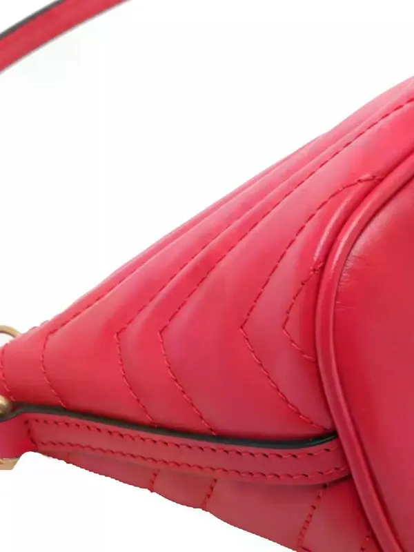 Gucci 2000-2015 Gg Marmont Matelasse Calfskin Shoulder Bag - Red