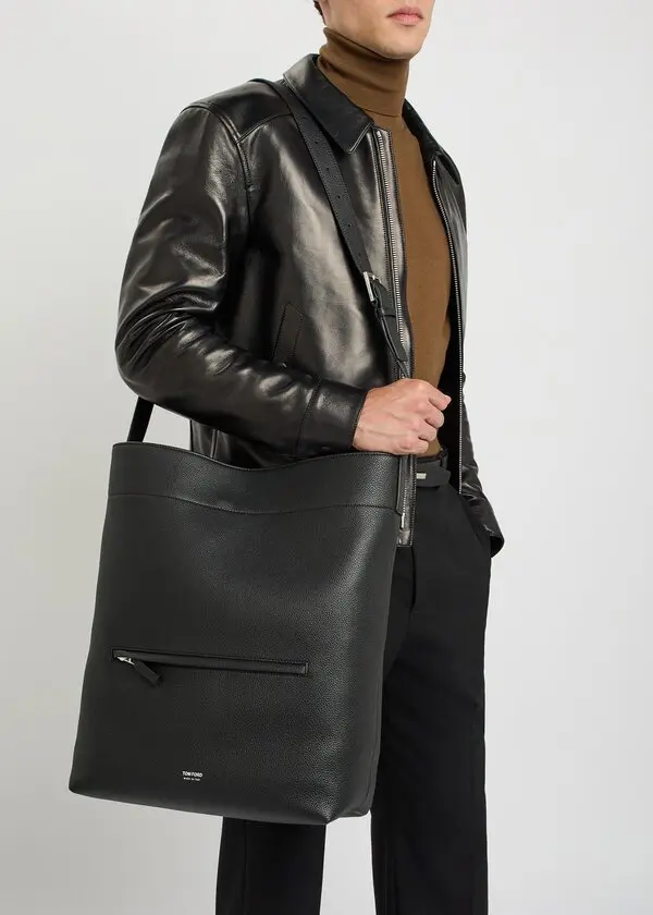 TOM FORD Grained Leather Bucket Bag