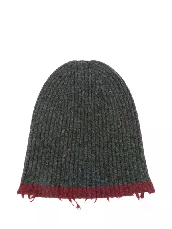 UMA WANG Ribbed Knit Beanie Hat With Frayed Edge - Grey
