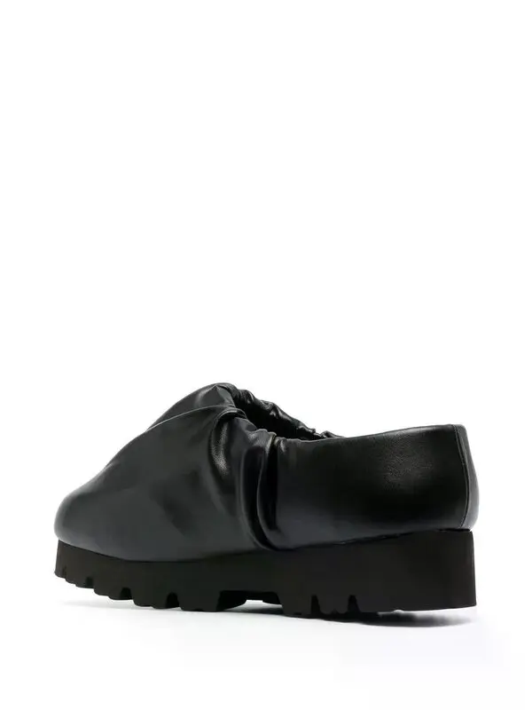YUME YUME Camp Puffy Slippers