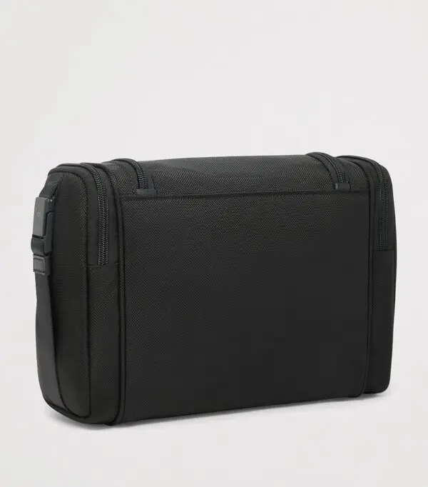 Tumi Alpha 4 Hanging Travel Kit