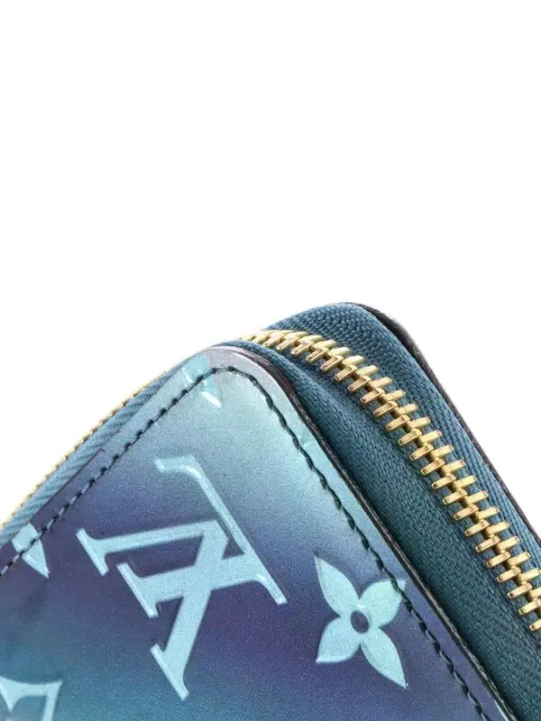 LOUIS VUITTON Zippy Wallet Limited Edition Degrade Monogram Vernis Small Wallets
