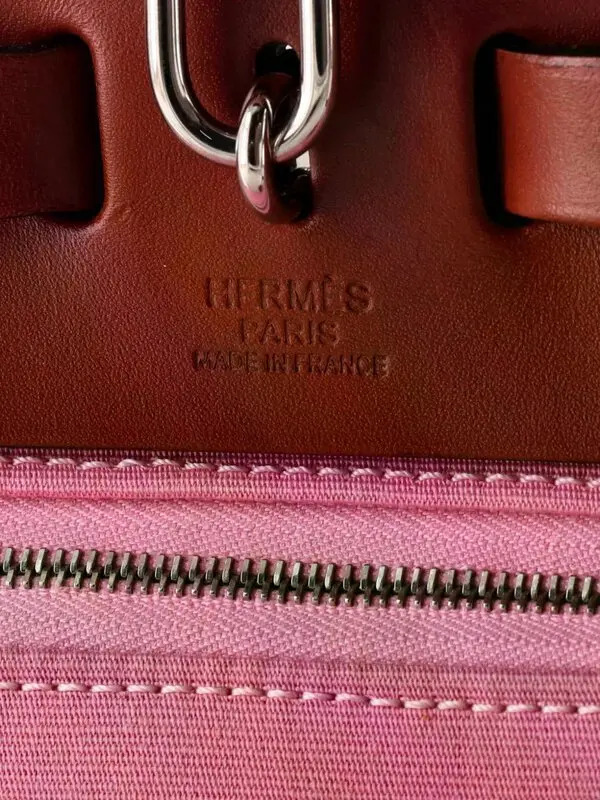 Hermès Herbag Zip Leather And Toile 31 Shoulder Bag - Pink