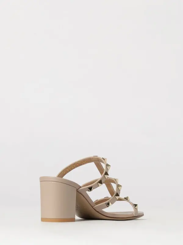 Valentino Garavani Rockstud Leather Mule Sandals With Studs - Beige