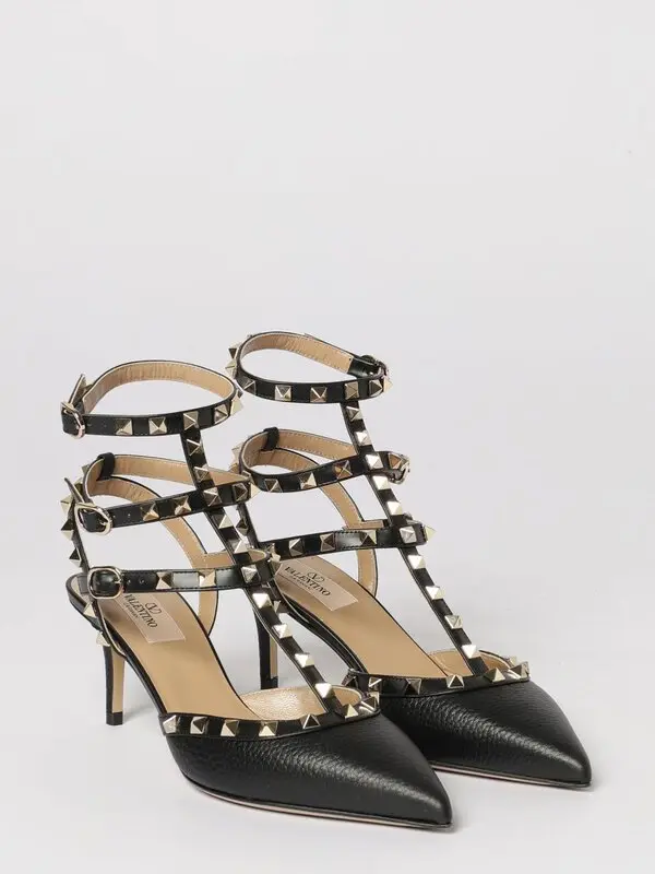 Valentino Garavani Rockstud Leather Pumps