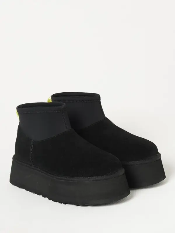 UGG Boots Colour
