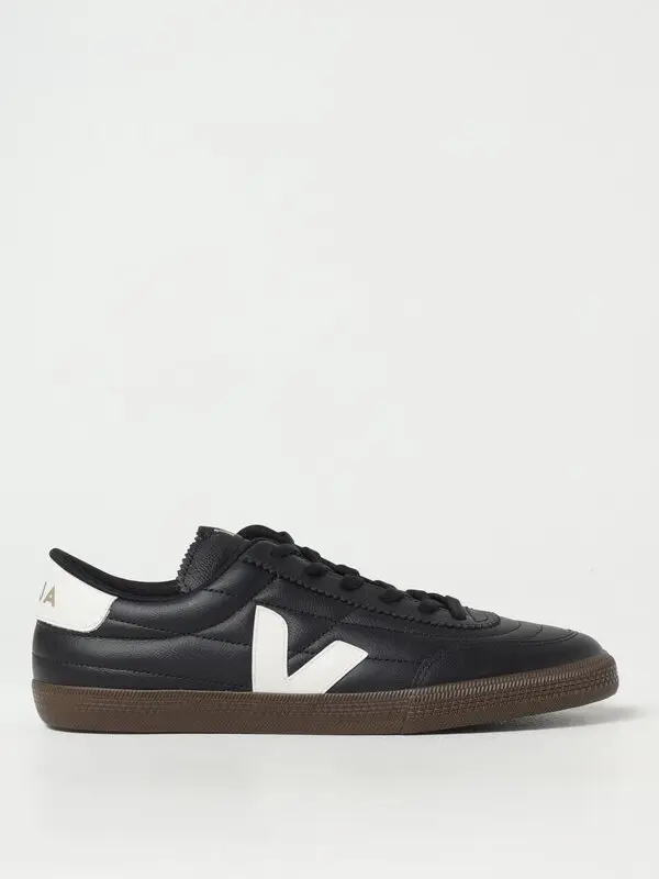VEJA Trainers