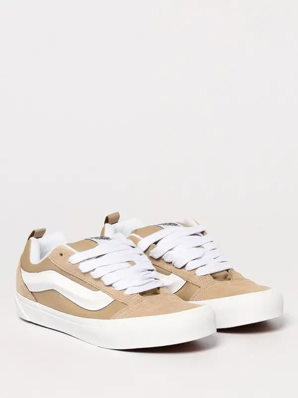 VANS Trainers Colour