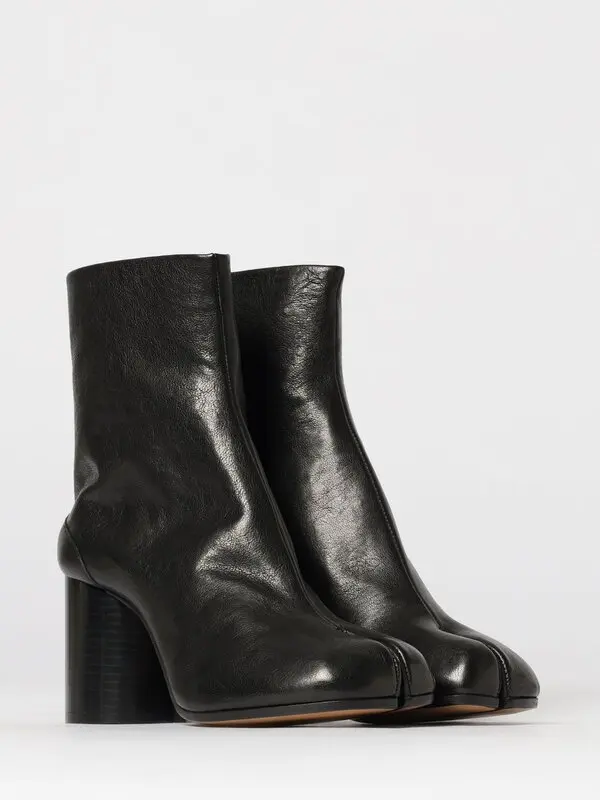 MAISON MARGIELA Boots Colour