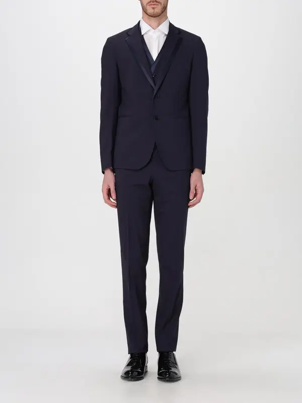 Brian Dales Suit Colour
