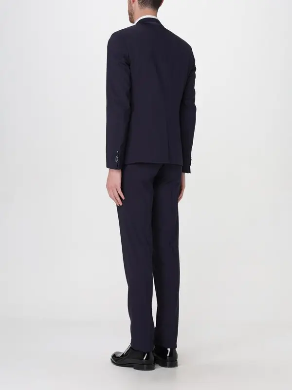 Brian Dales Suit Colour