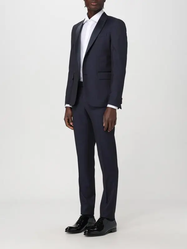 Brian Dales Suit Colour
