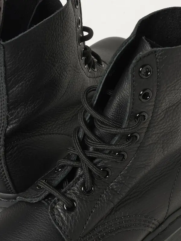 Dr. Martens Boots Colour
