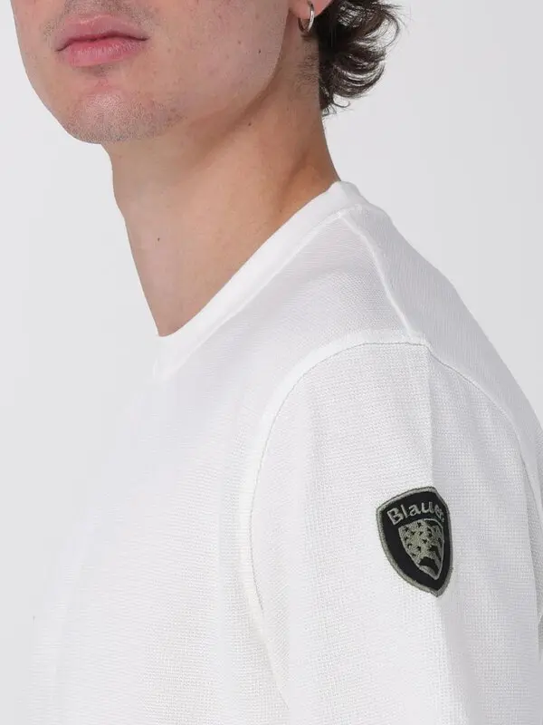 BLAUER. T-shirt Colour