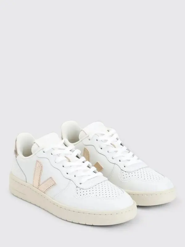 VEJA Trainers Colour
