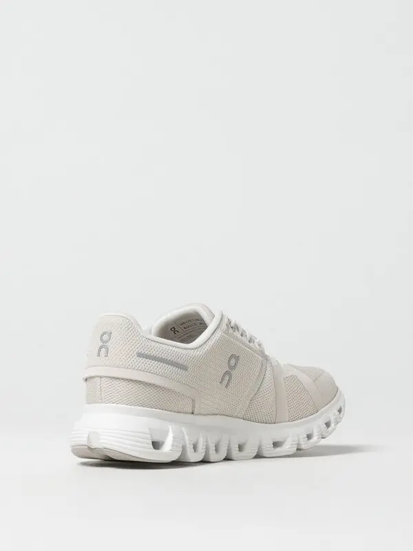 On Trainers Colour