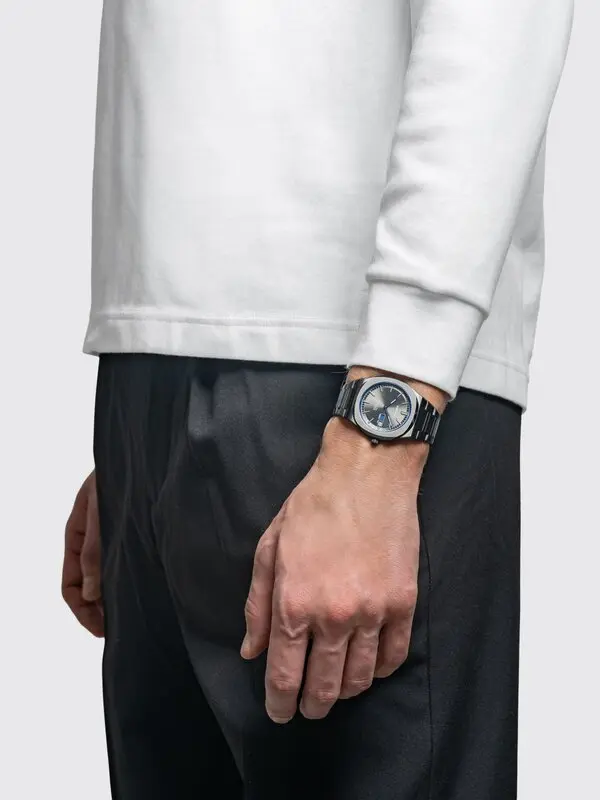 D1 MILANO Dark Illusion Watch