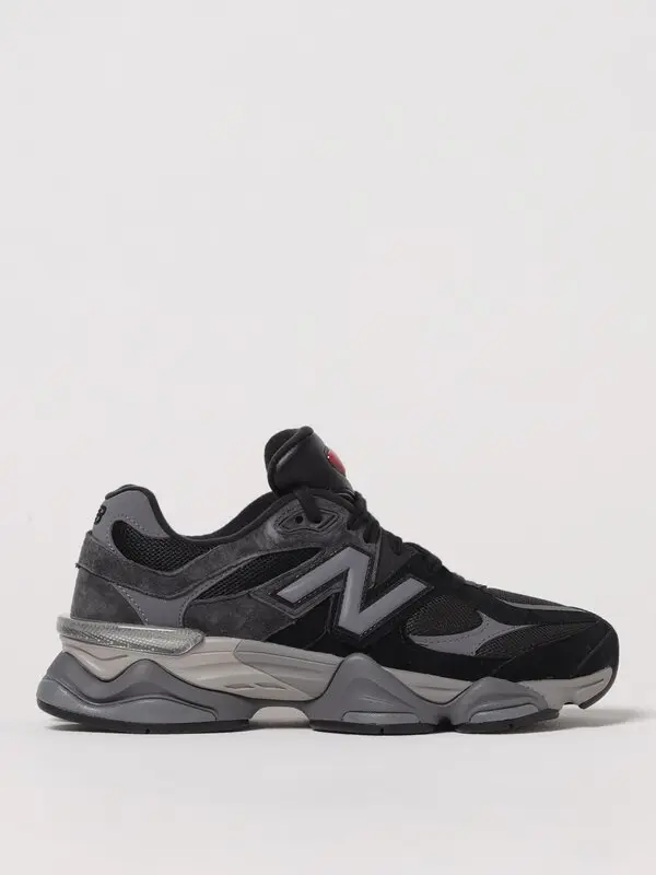 NEW BALANCE Athletic Trainers - Black