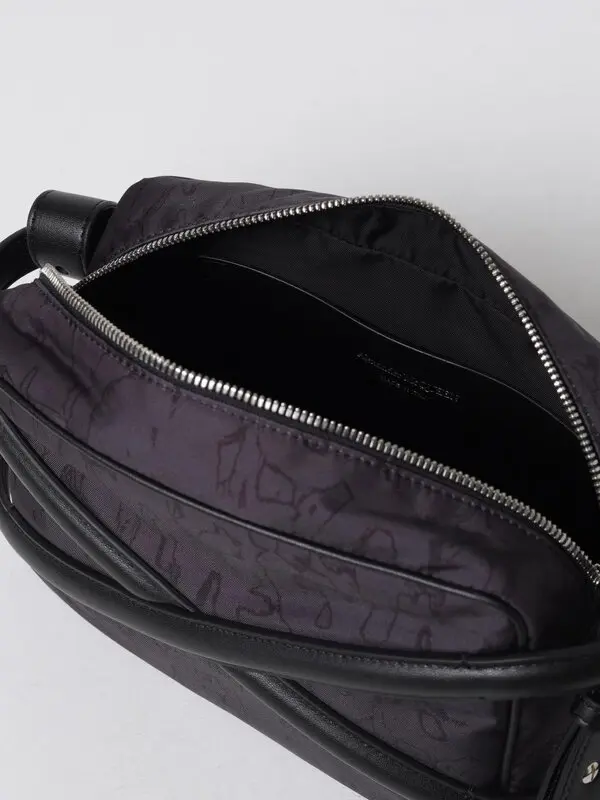 Alexander McQueen Shoulder Bag Colour