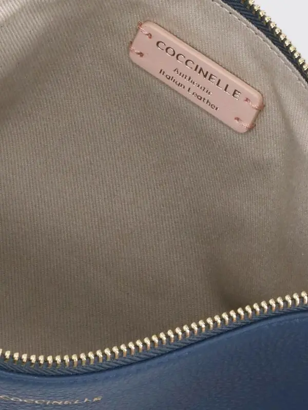 COCCINELLE Best Grained Leather Clutch - Blue