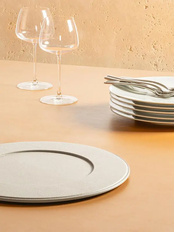 POLTRONA FRAU Kitchen Accessories Lifestyle Colour