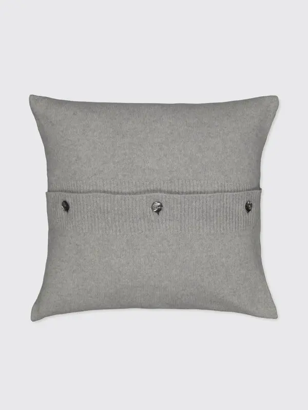 BOBBIN & TRICOT Cushions Lifestyle Colour - Grey