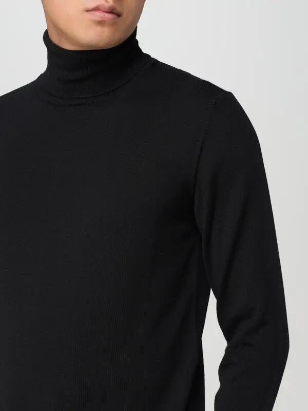 XC Jumper - Black