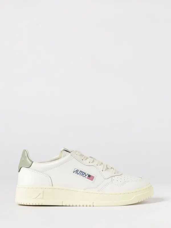 AUTRY Medalist Low Sneakers In Smooth Calfskin With A Bi Design - White
