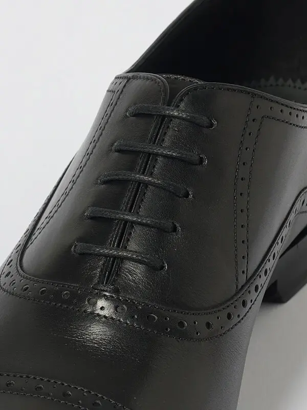 Manolo Blahnik Brogue Shoes Colour