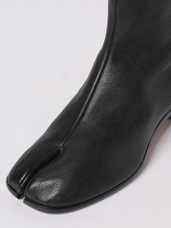 MAISON MARGIELA Boots Colour - Black