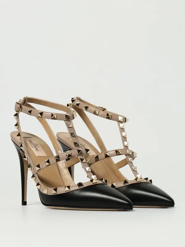 Valentino Garavani Court Shoes Colour