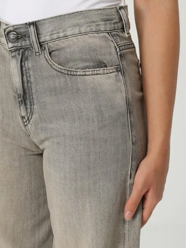 DIESEL® Jeans Colour