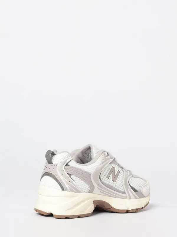 NEW BALANCE 530 Sneakers