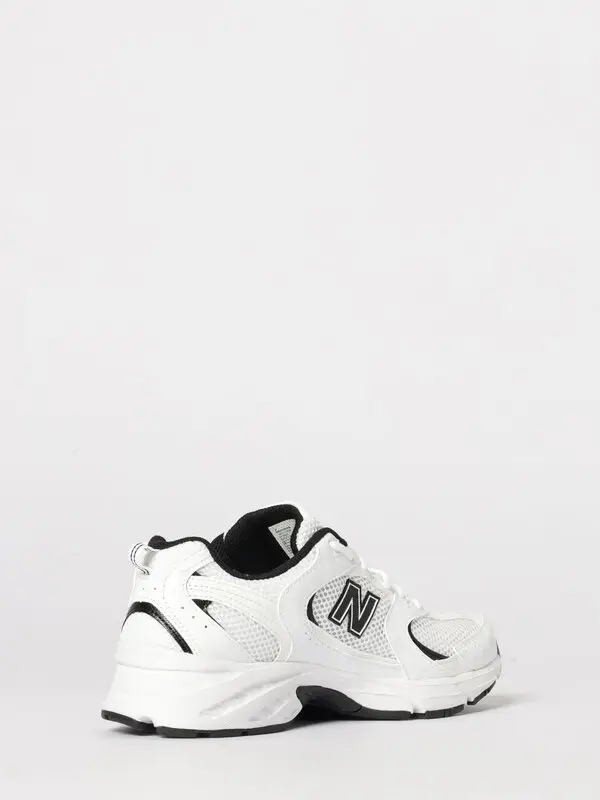 NEW BALANCE 530 Sneakers