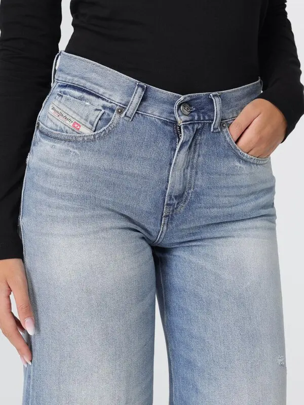 DIESEL® Jeans Colour