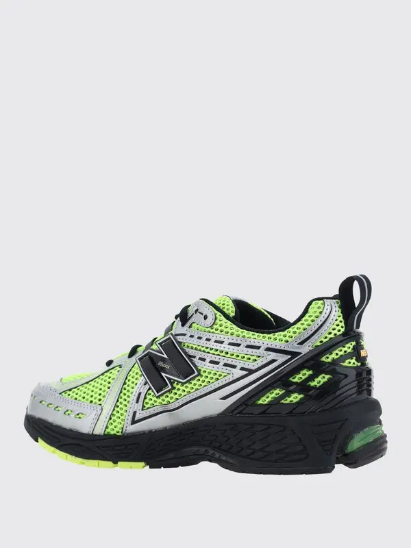 NEW BALANCE 1906r Sneakers