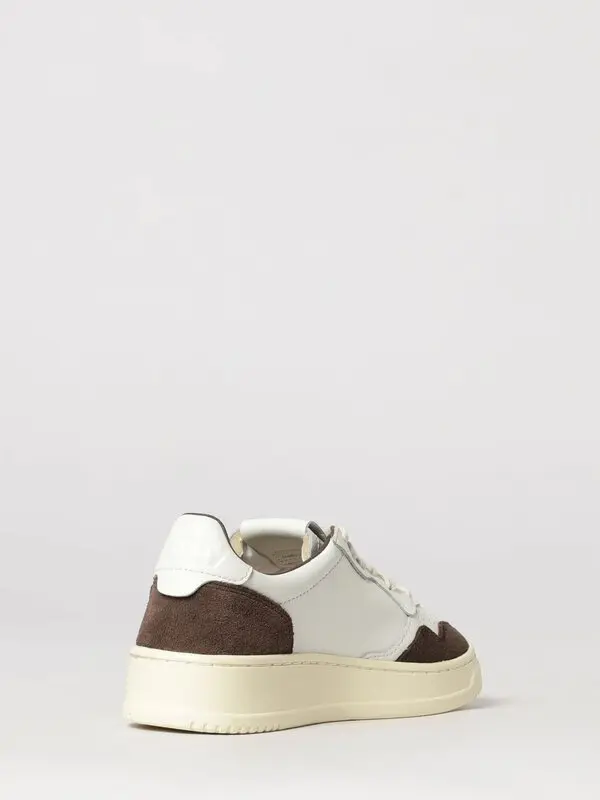 AUTRY Medalist Low Bi Leather Sneakers With Perforated Toe - White 1