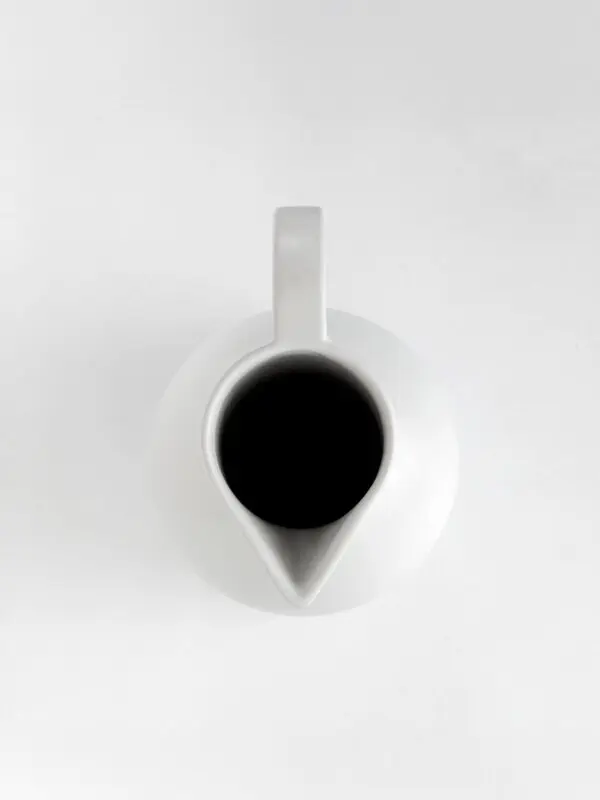 RAAWII Lifestyle Pitcher - White