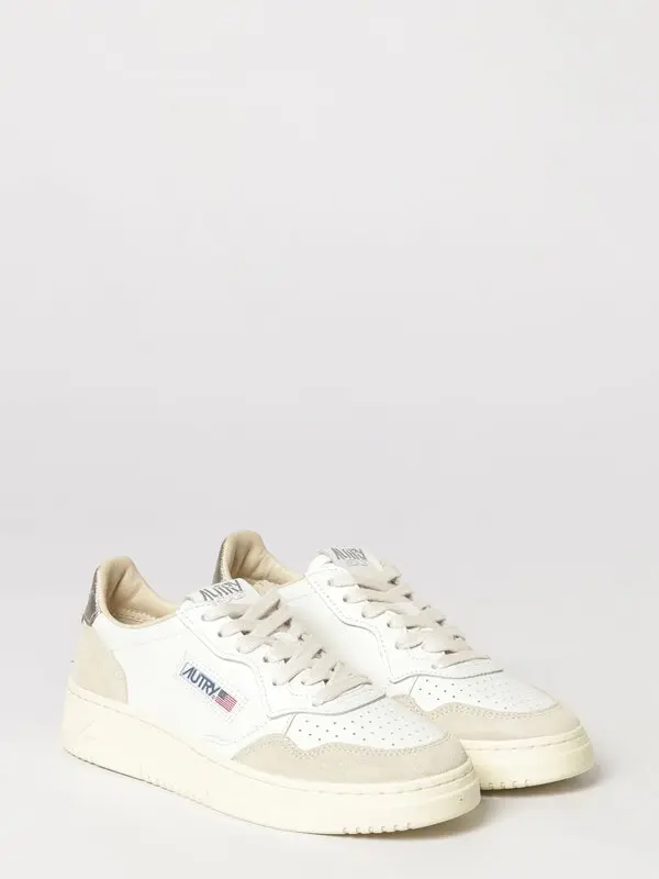 AUTRY Medalist Low Bi Leather Sneakers With Perforated Toe - Gold