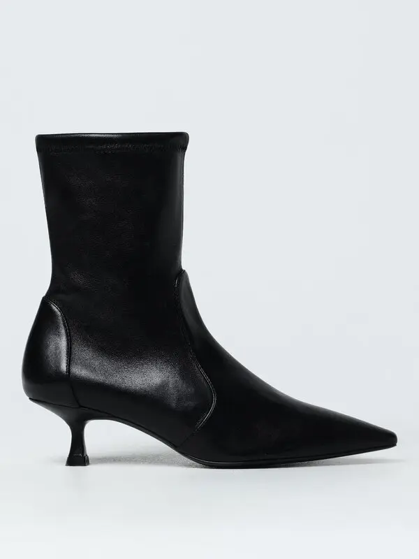 STUART WEITZMAN Boots Colour