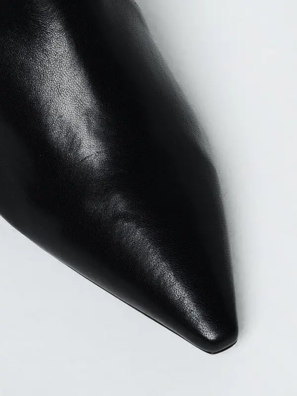 STUART WEITZMAN Boots Colour