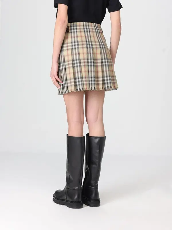 Burberry Skirt Colour