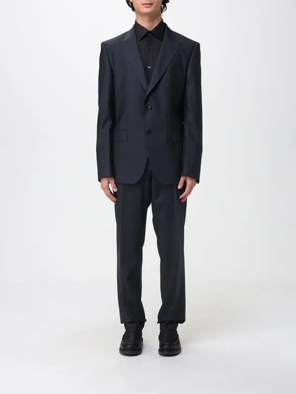 BOSS Suit Colour