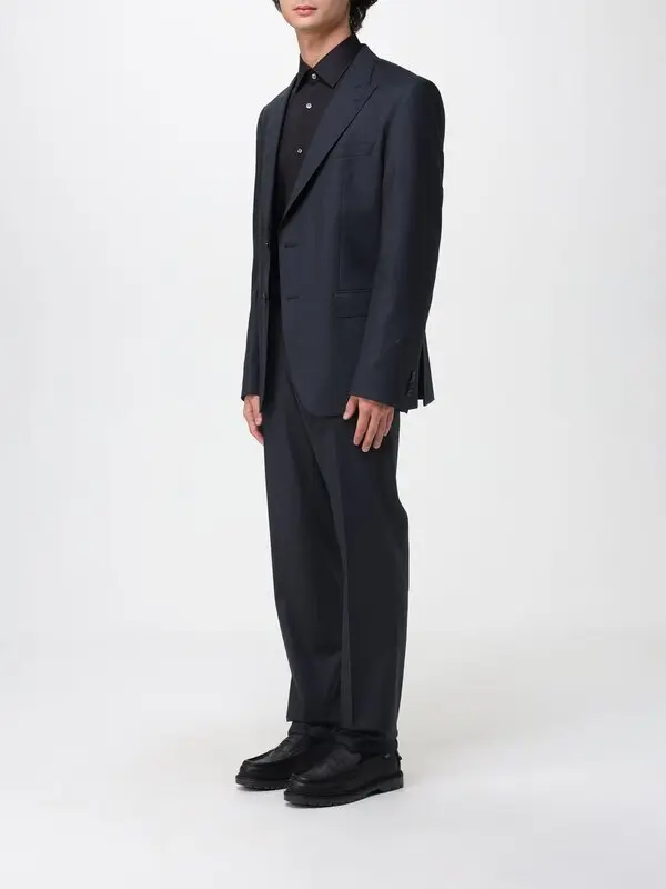 BOSS Suit Colour