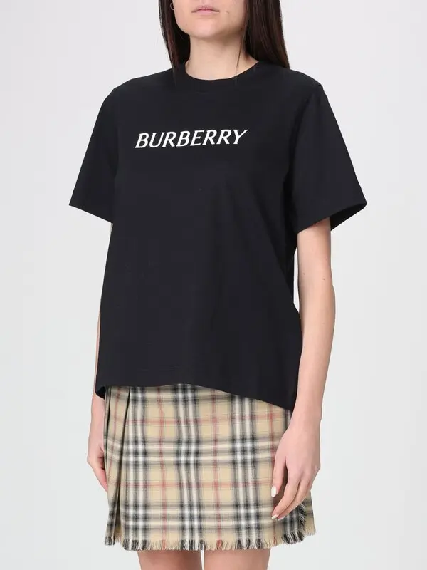 Burberry T-shirt Colour
